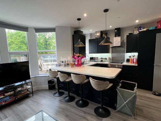 Richmond Road, Property #6476