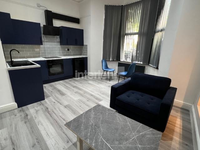 Richmond Road, Property #6565