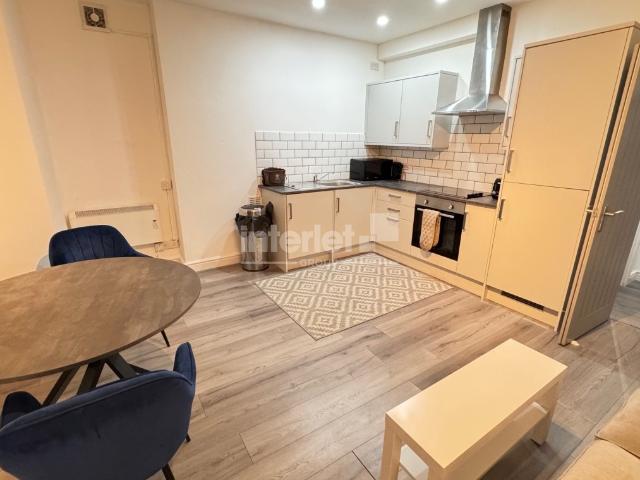 Richmond Road, Property #6566