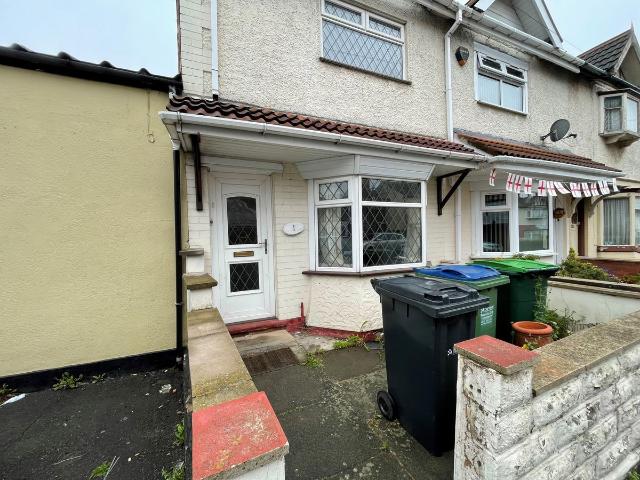Richmond Road, Smethwick B66, 3 bed property to rent, £1,250 pcm | PrimeLocation