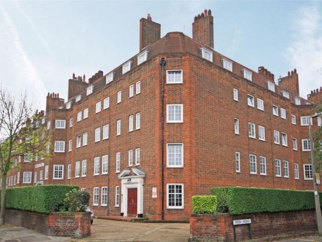 Richmond Road, TW1, London