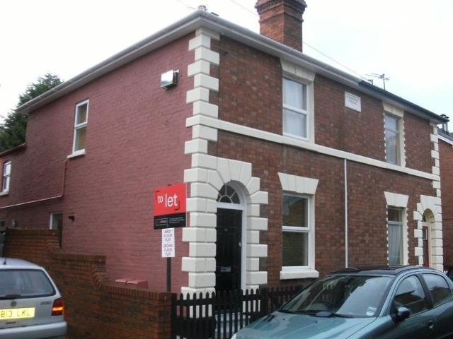 Richmond Street, Hereford HR4, 2 bed flat to rent, £900 pcm | PrimeLocation
