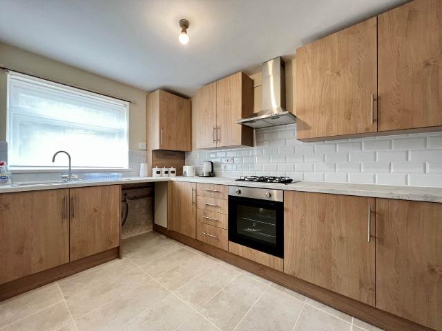 Richmond Street, Plaistow E13, 3 bed terraced house to rent, £2,400 pcm | PrimeLocation