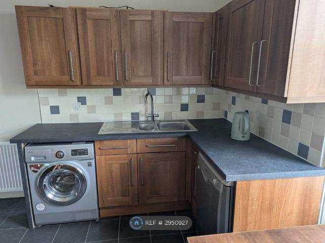 Richmondhill Place, Aberdeen AB15, 3 bed terraced house to rent, £1,200 pcm | PrimeLocation
