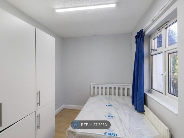 Rickmansworth Road, Watford WD18, Room to rent, £595 pcm | PrimeLocation