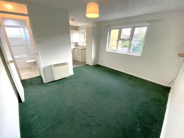 Rider Close, Sidcup DA15, 1 bed flat to rent, £1,200 pcm | PrimeLocation