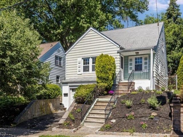 Ridge Ave, Bloomfield, Home For Sale