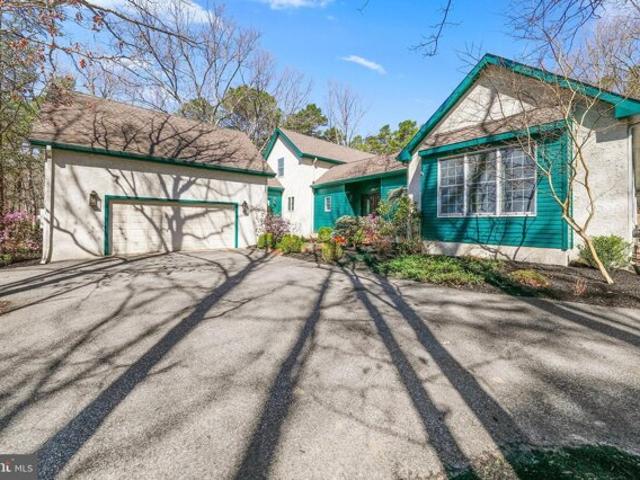 Ridge Ct, Medford, Home For Sale