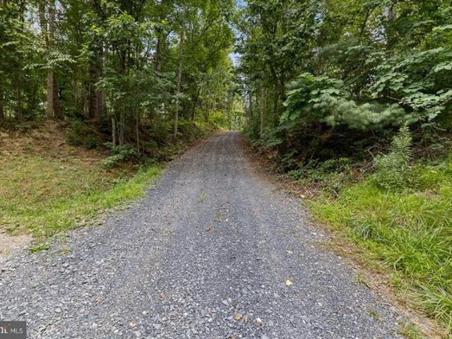 Ridge Hollow Rd, Edinburg, VA 22824