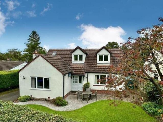 Ridge Lane, Combs, 5 Bedroom Detached