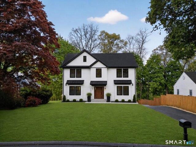 Ridge Park Ave, Stamford, Home For Sale