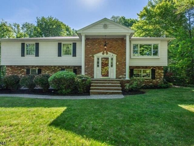 Ridge Rd, West Milford, Home For Sale