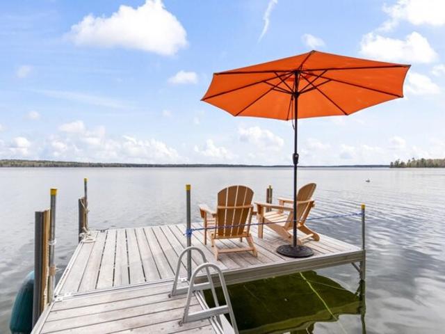 Ridge Rd, Frye Island, Home For Sale