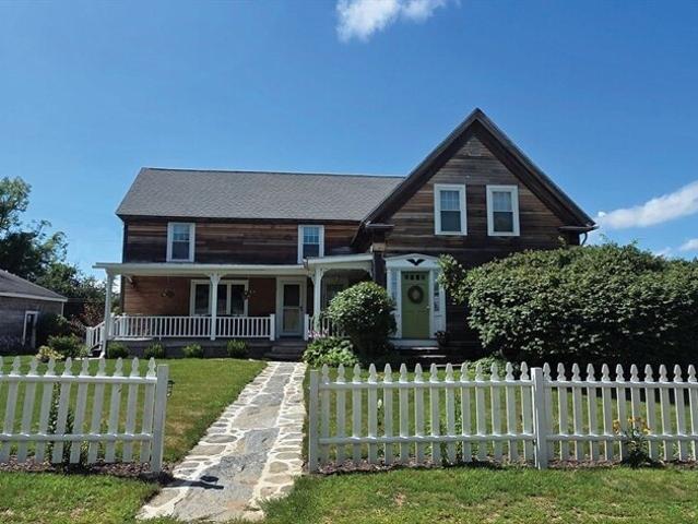 Ridge Rd, Hardwick, Farm House For