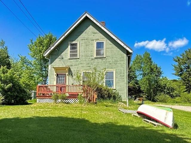 Ridge Rd, Marshfield, Home For Sale