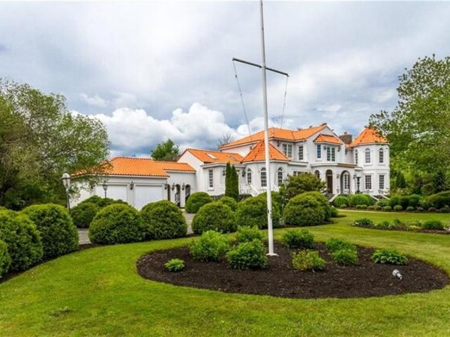 Ridge Rd, Newport, Home For Sale