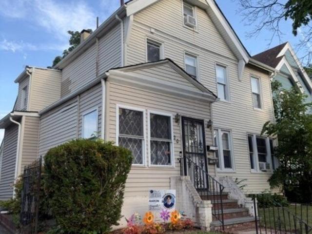 Ridge St, City Of Orange Township, Home For Sale