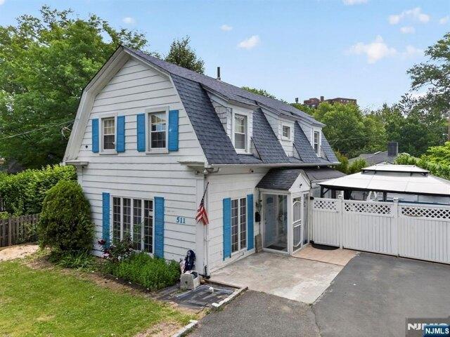 Ridge St, Newark, Home For Sale
