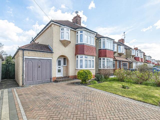 Ridgemount Avenue, Croydon CR0, 3 bed semi detached house to rent, £2,490 pcm | PrimeLocation
