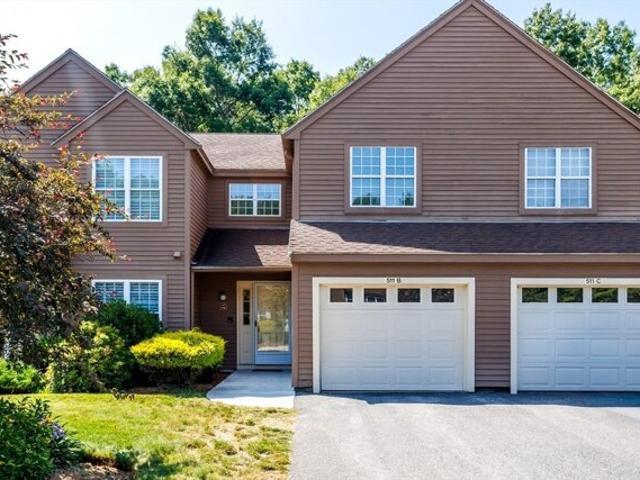 Ridgefield Cir Unit B, Clinton, Condo For Sale