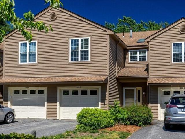 Ridgefield Cir Unit C, Clinton, Condo For Sale