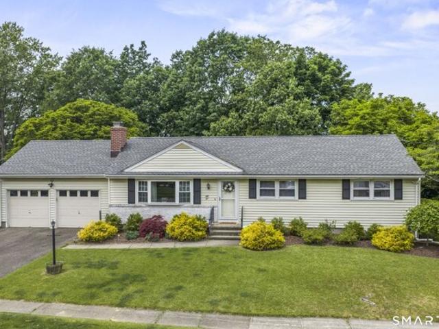 Ridgefield Dr, Stratford, Home For Sale