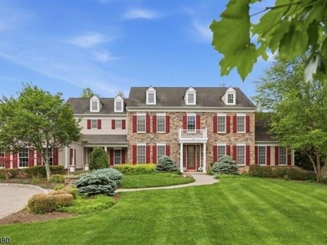 Ridgeline Dr, Washington Township, Home For Sale