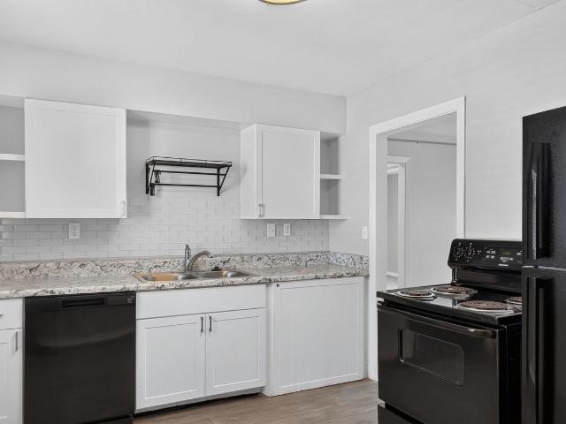 Ridgeside Flats 2 Bedroom Apartment for Rent at 3301 Pinewood Ave, Chattanooga, TN 37411 Brainerd