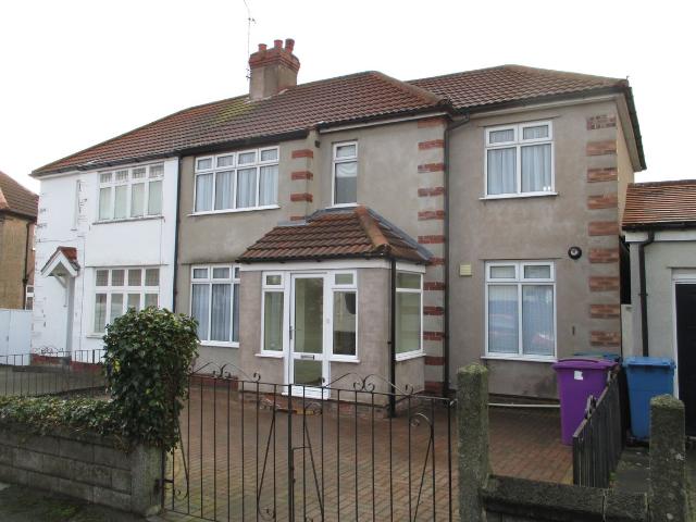 Ridgetor Road, Liverpool L25, 3 bed property to rent, £1,400 pcm | PrimeLocation