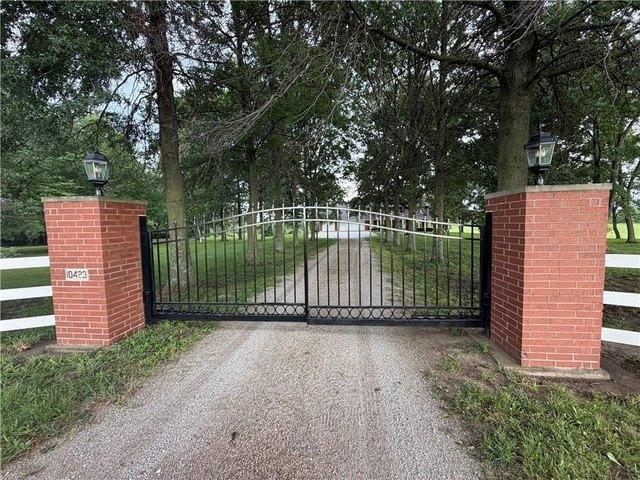 Ridgeview Ave, Liberty, MO 64068