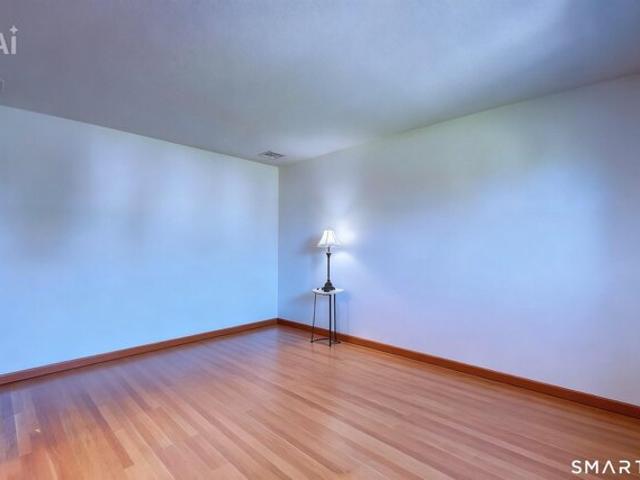 Ridgeview Xing, Newington, Home For Sale