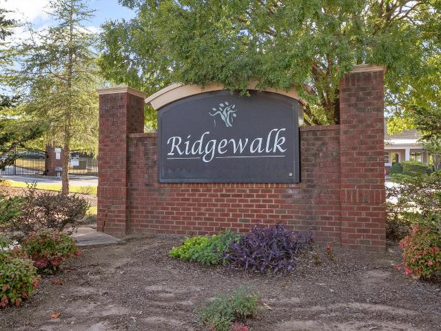 Ridgewalk Apartments