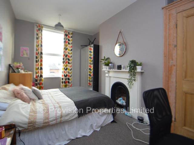 Ridgeway Terrace, Woodhouse, Leeds LS6, 5 bed terraced house to rent, £2,383 pcm | PrimeLocation