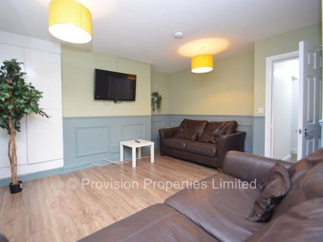 Ridgeway Terrace, Woodhouse, Leeds LS6, 6 bed terraced house to rent, £2,730 pcm | PrimeLocation