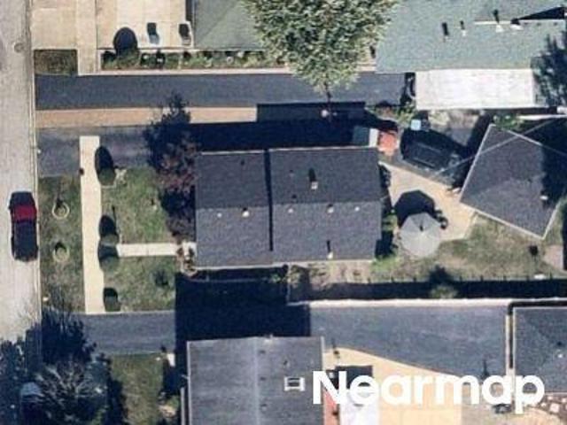 Ridgeway Ave
