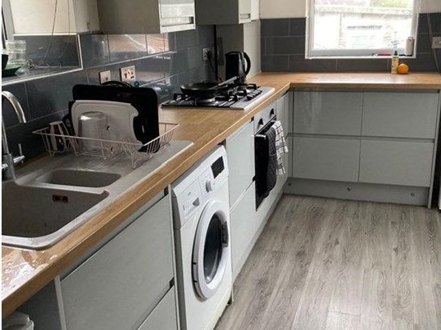 Ridgeway Lane, Bristol BS14, 3 bed semi detached house to rent, £2,200 pcm | PrimeLocation