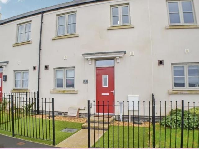 Ridgeway Lane, Llandarcy, Neath SA10, 3 bed terraced house to rent, £1,050 pcm | PrimeLocation