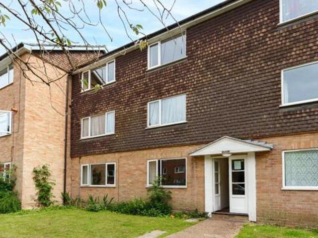 Ridgeway Road, Redhill, 2 Bedroom Flat