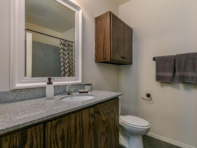 Ridgewood Apartments 2 Bedroom Apartment for Rent at 7628 S Soncy Rd, Amarillo, TX 79119