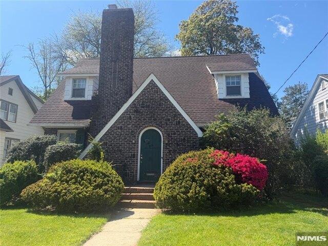 Ridgewood Rd, Millburn, Home For Sale