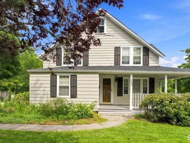 Ridgewood Rd, West Hartford, Home For Sale