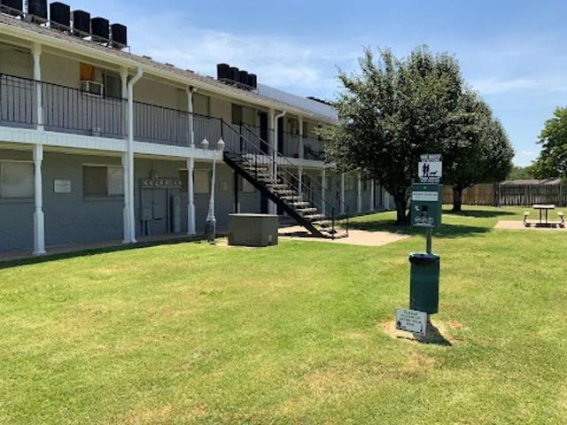 Ridgewood Village Apartments 1 Bedroom Apartment for Rent at 1906 N Broadway St, Moore, OK 73160