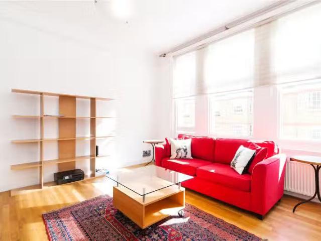Ridgmount Gardens, London, WC1E 7AT