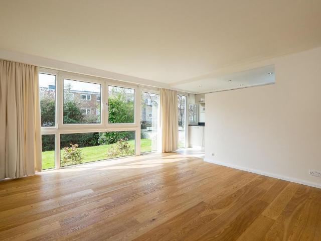 Ridgway, Mount Ararat Road TW10, 3 bed flat to rent, £3,600 pcm | PrimeLocation