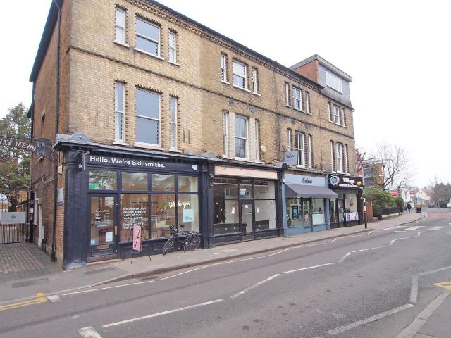 Ridgway, London SW19, 2 bed maisonette to rent, £3,200 pcm | PrimeLocation