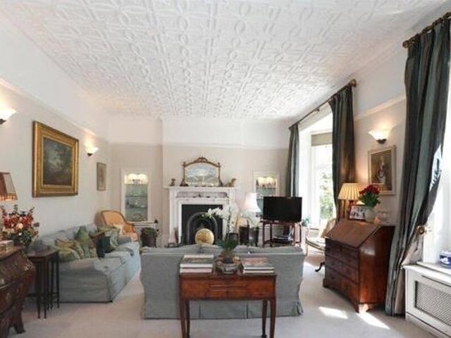 Ridgway, Wimbledon Village, 3 Bedroom Flat