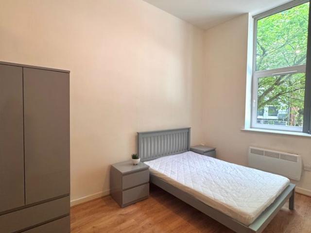 Riding Street, Liverpool L3, 2 bed shared accommodation to rent, £1,300 pcm | PrimeLocation