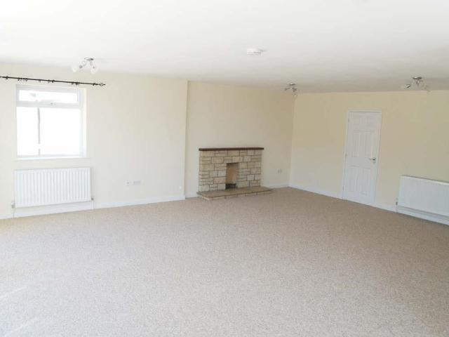 Ridings Mead, Chippenham, SN15