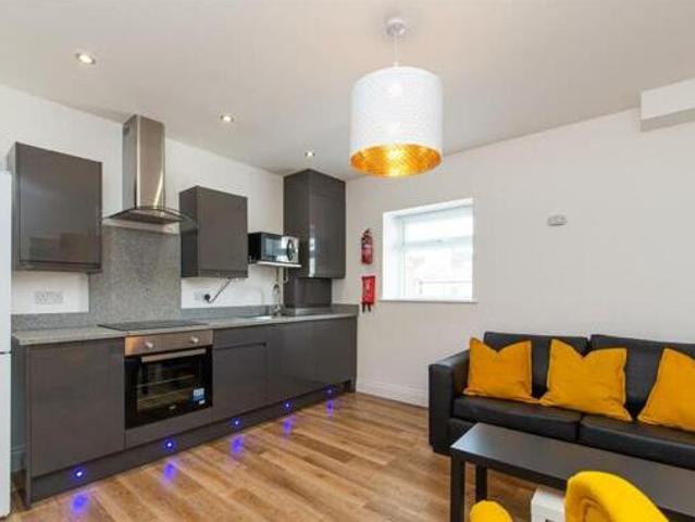 Ridley Place, City Centre, 3 Bedroom Apartment
