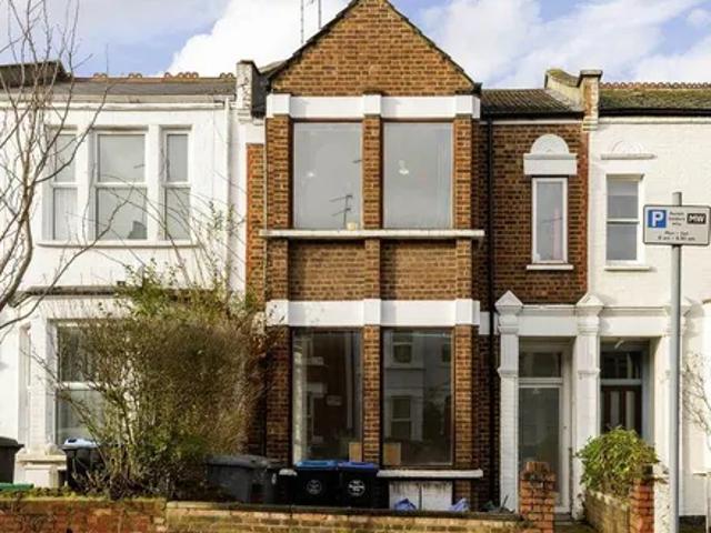 Riffel Road, London, NW2 4PE, United Kingdom | 2 bed apartment for rent #139474829 | Rentberry